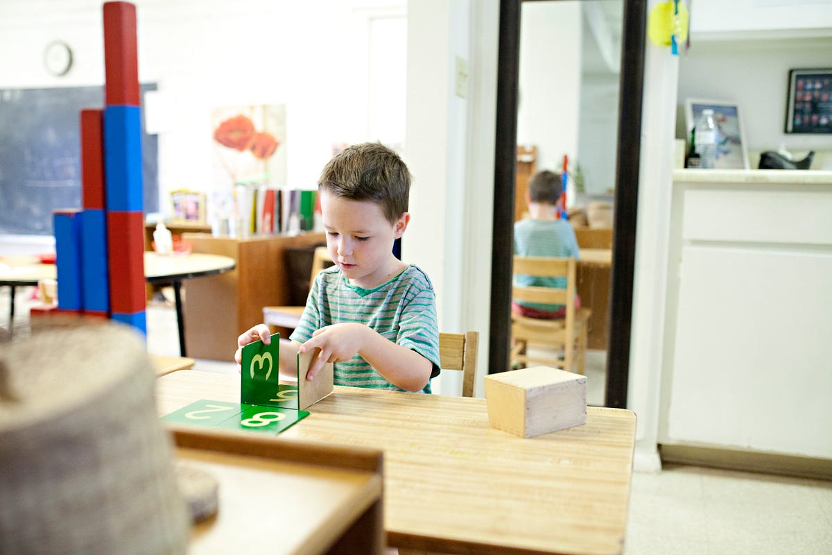 Montessori vs Traditional Preschool: How to Choose? | by Asif Khataw ...