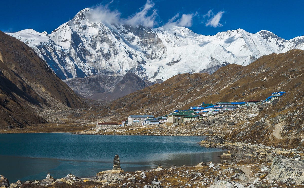 ** Conquer the Heights: A Comprehensive Guide to the Everest Three ...
