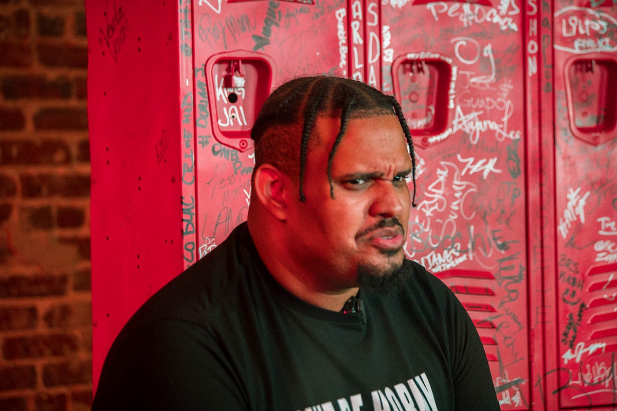 BeatKing speaks on YK kissing Suki, Gangsta Boo passing, the cutoff age ...