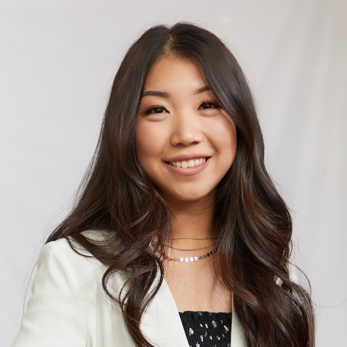 Gen Z Leader: Lillie Sun, Founder of Aderie | by Pineapple | Medium