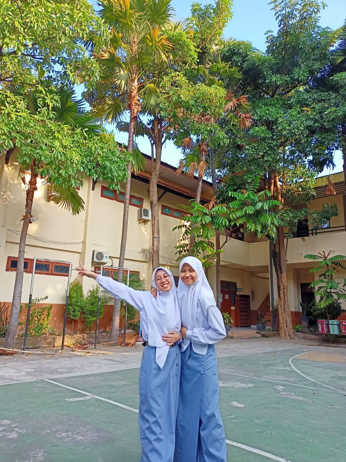 There is sweet in sev(v)enteen. helllaawwww, bestiee! HAPPY SWEET… | by ...