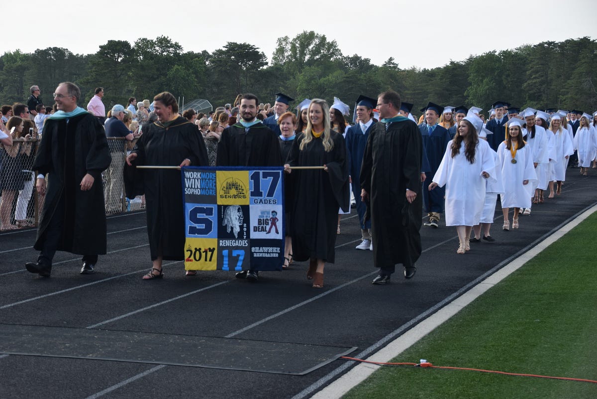 Photos from Shawnee High School Graduation | by Tom Beck | The Medford ...