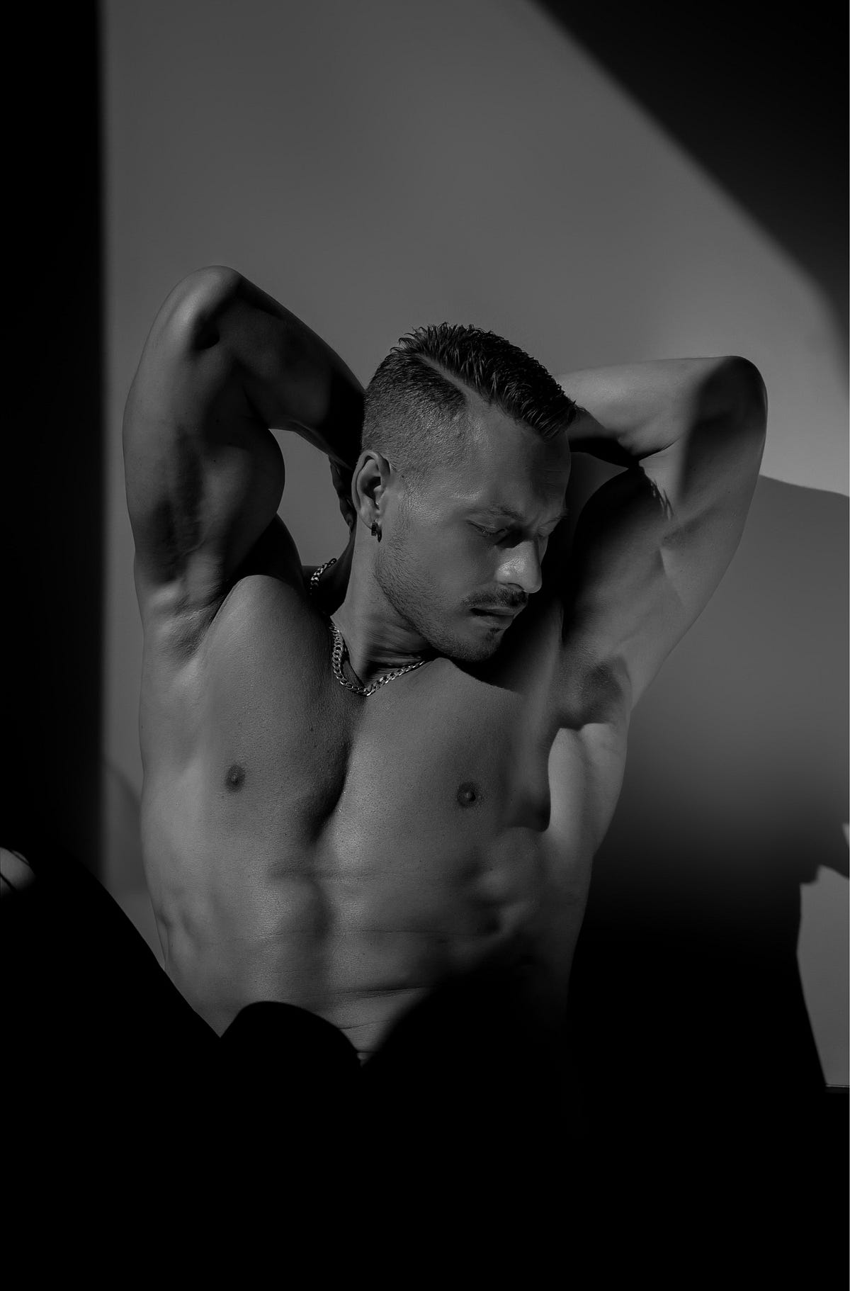 VIP Male Companions in New York: Exclusive Male Strippers for Your Unforgettable Night | by ...