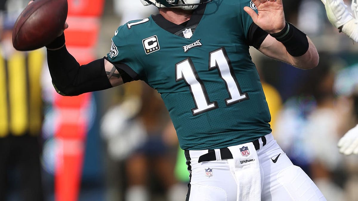 A Closer Look at Football Apparel Functionality | by Donm Barthel | Jan ...