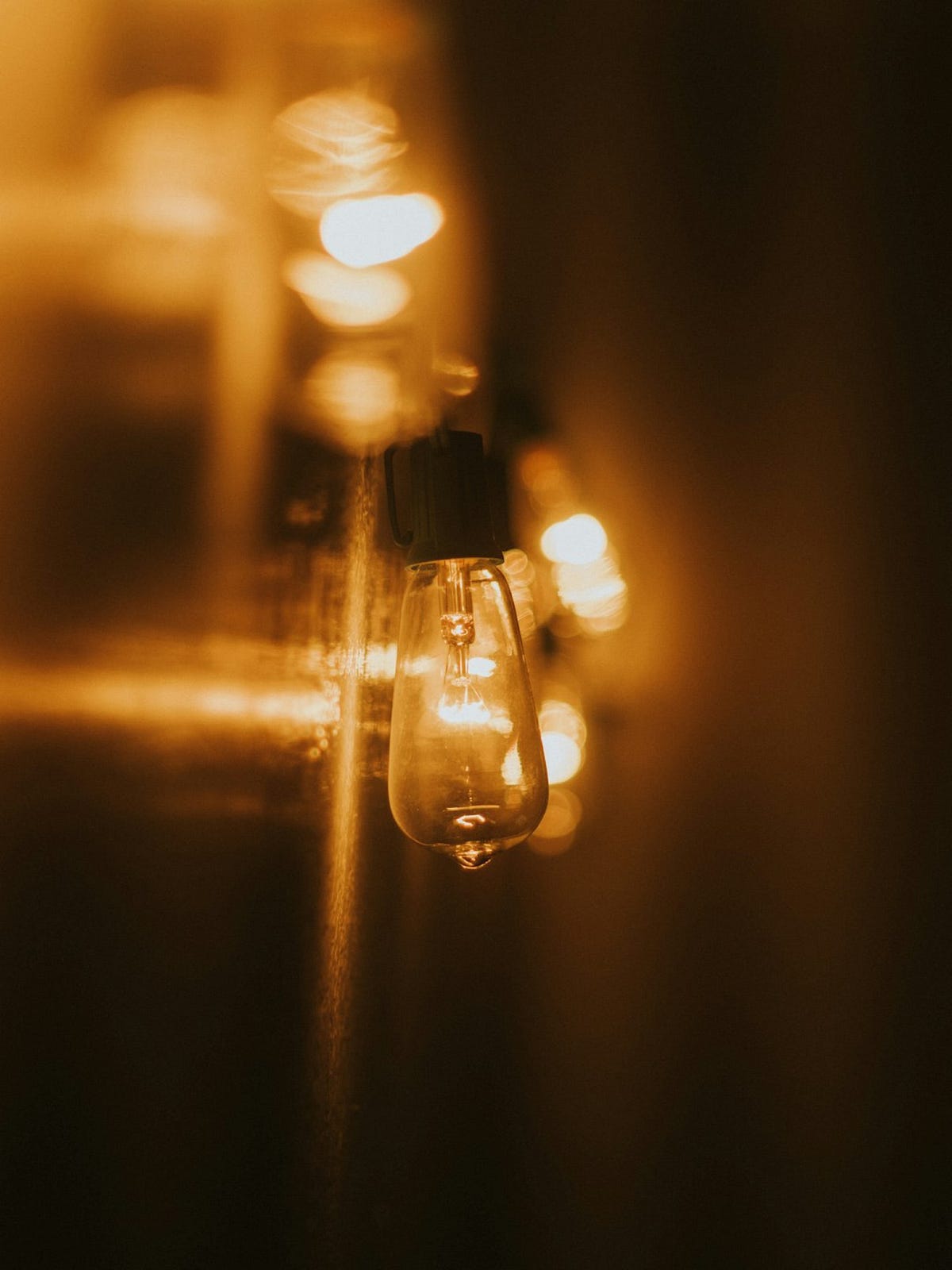 The light that finds its way. A poem | by SR | Jun, 2025 | Medium