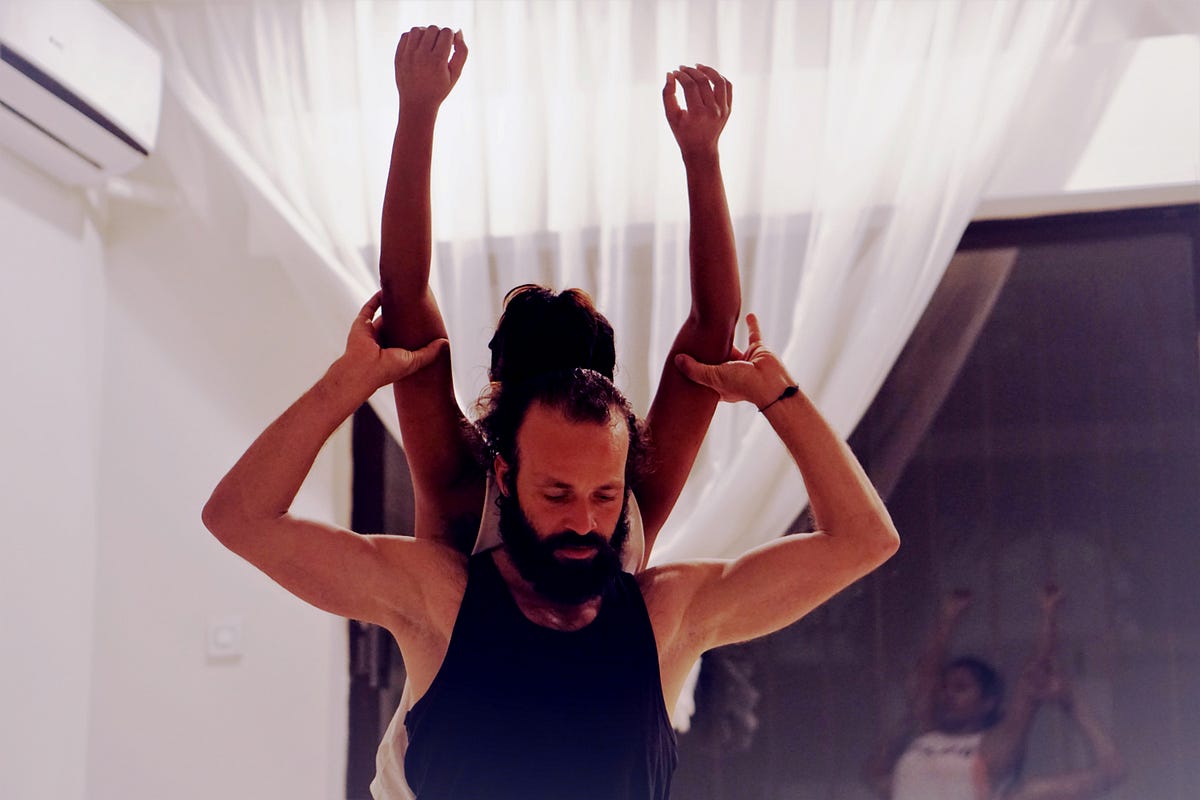 Yin-Yang. This is my interpretation of a capoeira… | by Rutika Yeolekar | Medium
