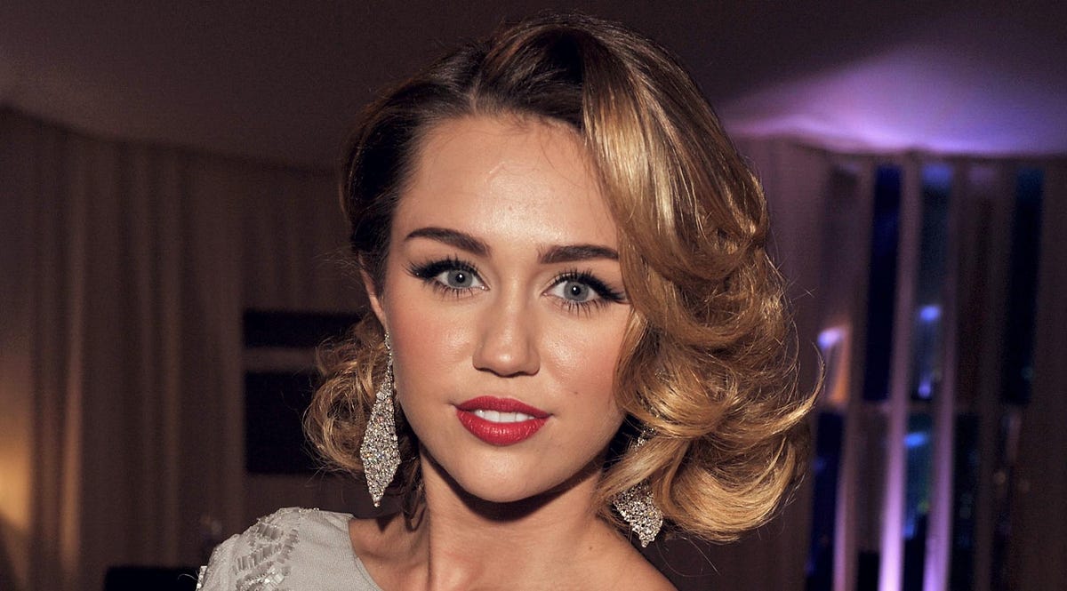 Miley Cyrus Biography News Facts Lifestyle | by Bella Methew | Medium