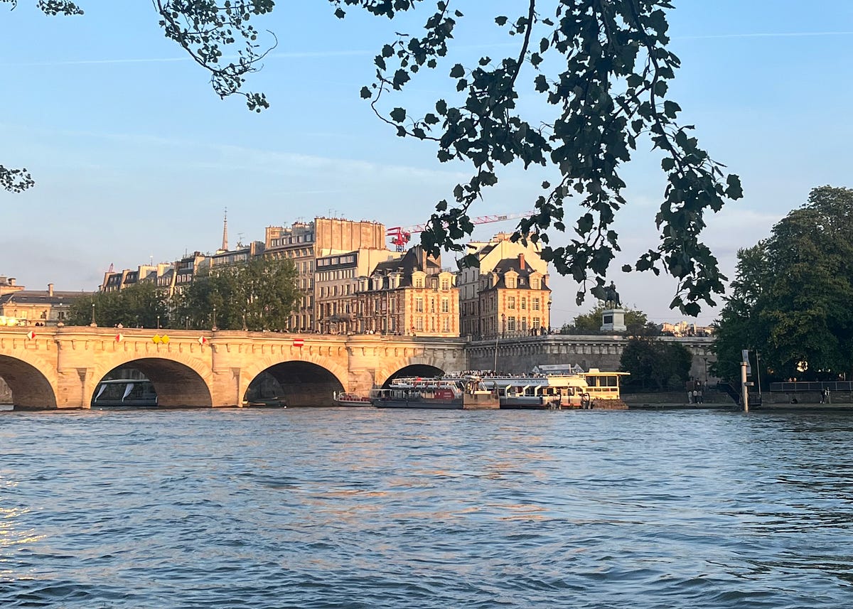 paris angel. did you know, there lives an angel in… | by vanessa ilaria ...