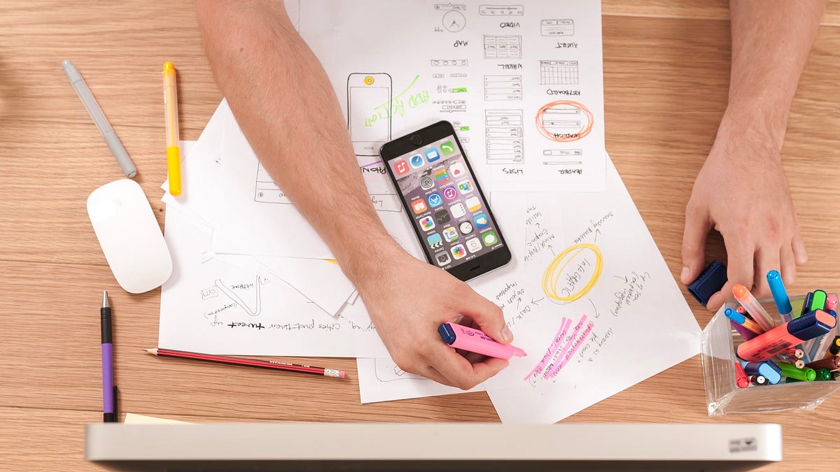 5 communication tools you need to know | by Martín Besné | The Gen Z ...