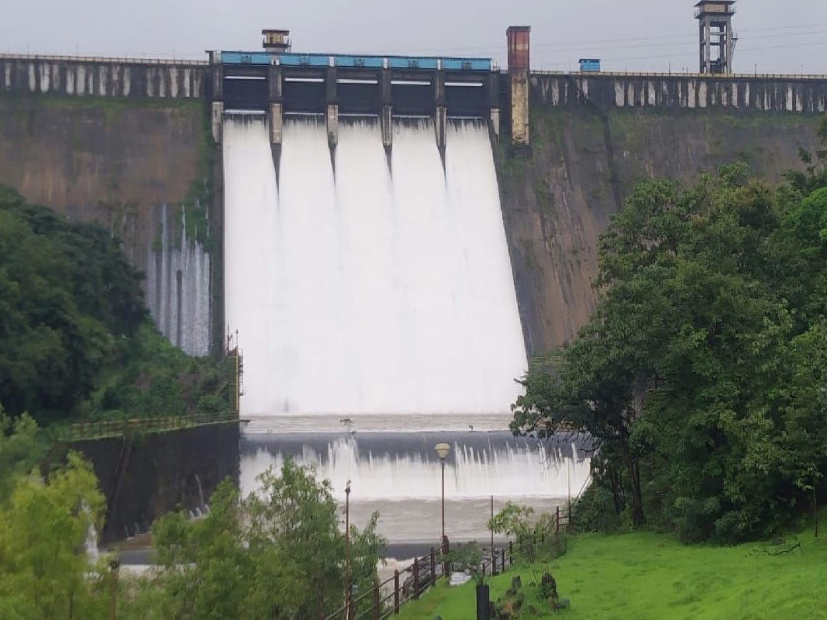 “KALAMMAWADI DAM: Experience the best of Kolhapur” | by kolgold | Medium