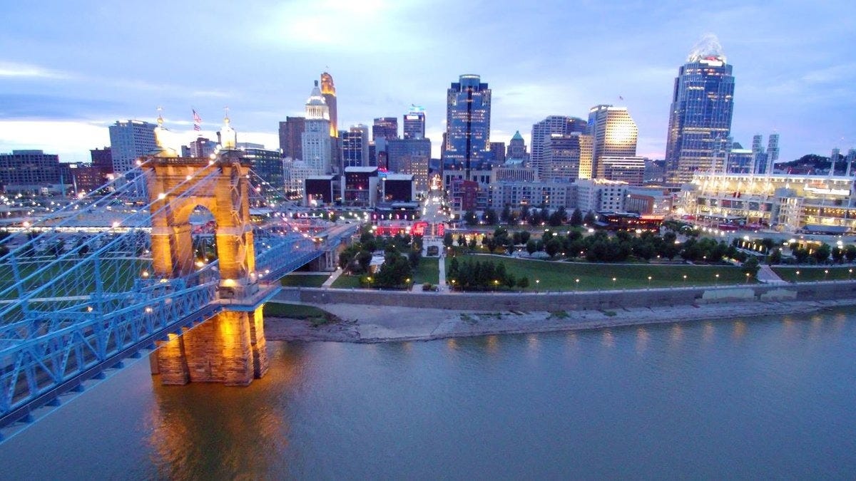 Using Cincinnati Operator (AKA Update-Service-Operator) in disconnected environments | by David ...