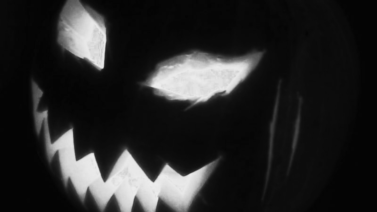 7 Funeral Home Horror Tales That Will Make Your Skin Crawl | by Faze ...