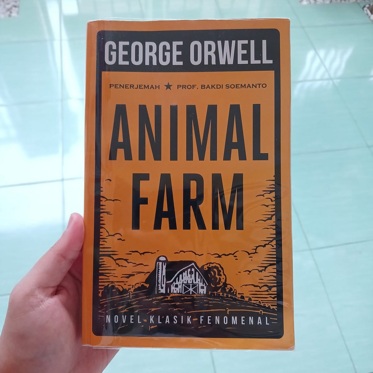 Revolusi untuk Semua atau Golongan Tertentu saja? — Animal Farm by ...