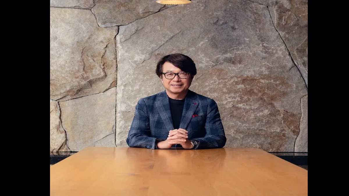Meet the Japanese noodle billionaire who is going up against KFC and ...