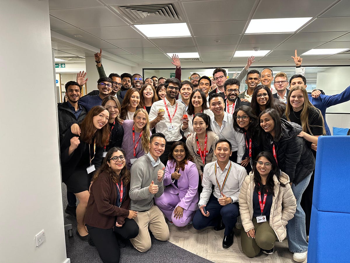 Classes, career clubs and cheers. MBA Week 3 Roundup | by Aakanksha ...