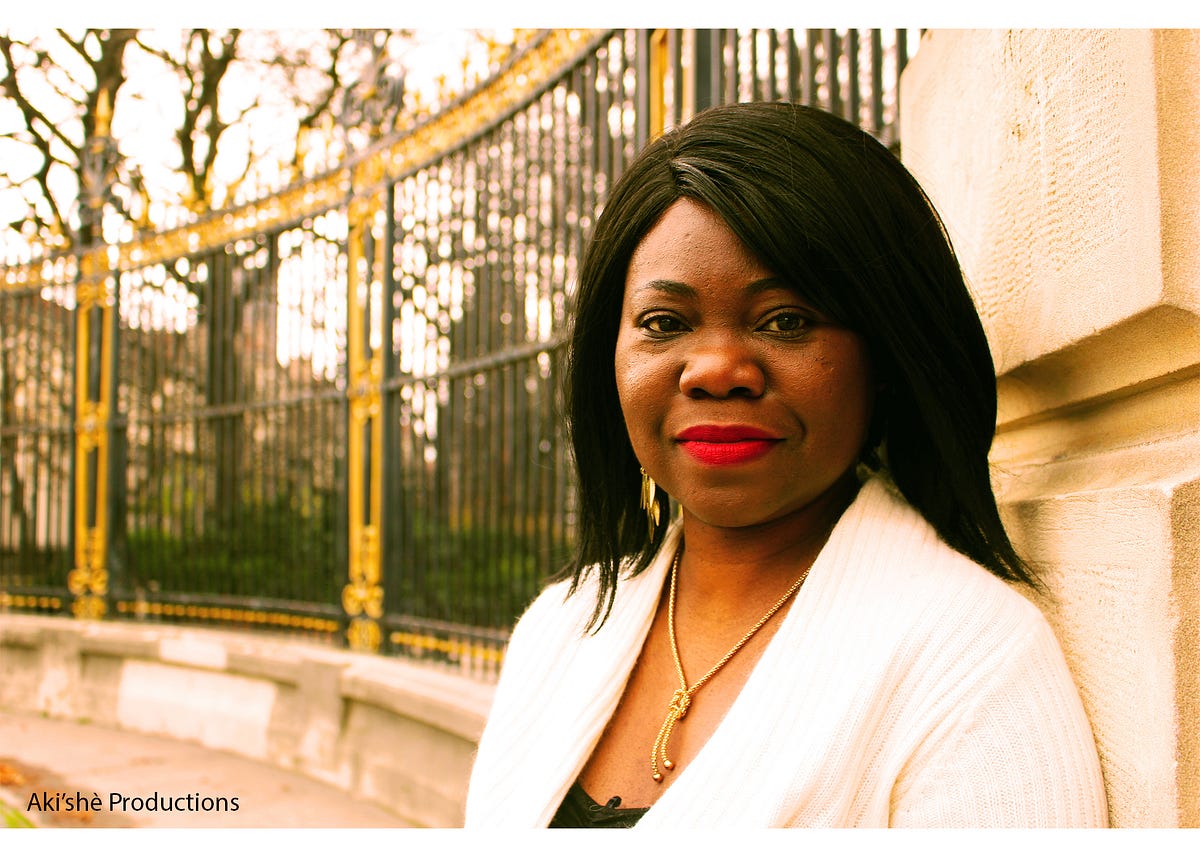 Rabiatou Nsangou, peindre pour illuminer les cœurs | by Audray Akinocho ...