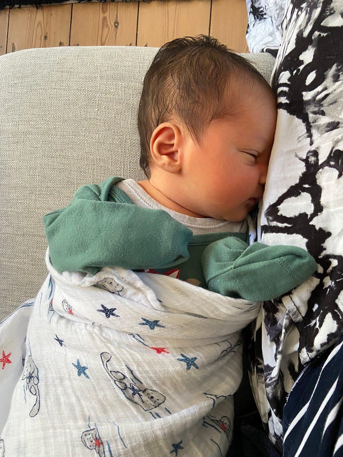 How little Lewis came into this world | by Alissa Chu | Medium