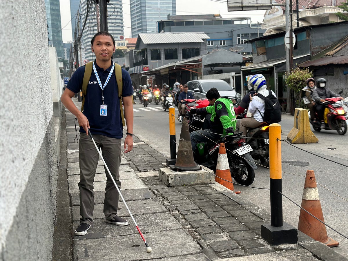 5 Unexpected Ways my White Cane teaches me something about Writing on ...