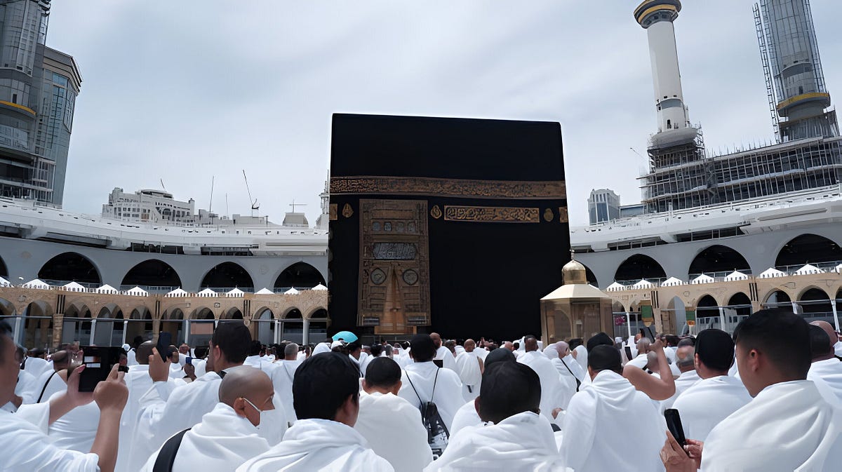 Umrah with Pakistan Best Travel Agency — Meezab Air | by Meezab Air ...