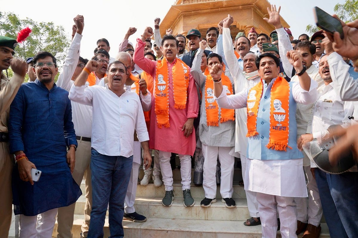 Tribute by Rajasthan Government Minister and Jhunjhunu MLA Colonel ...