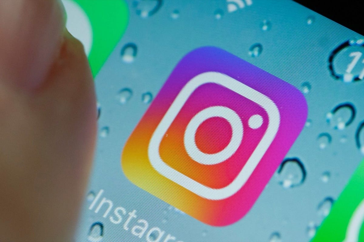 Why Your Business Needs to be Active on Instagram? | by Pixs | Medium