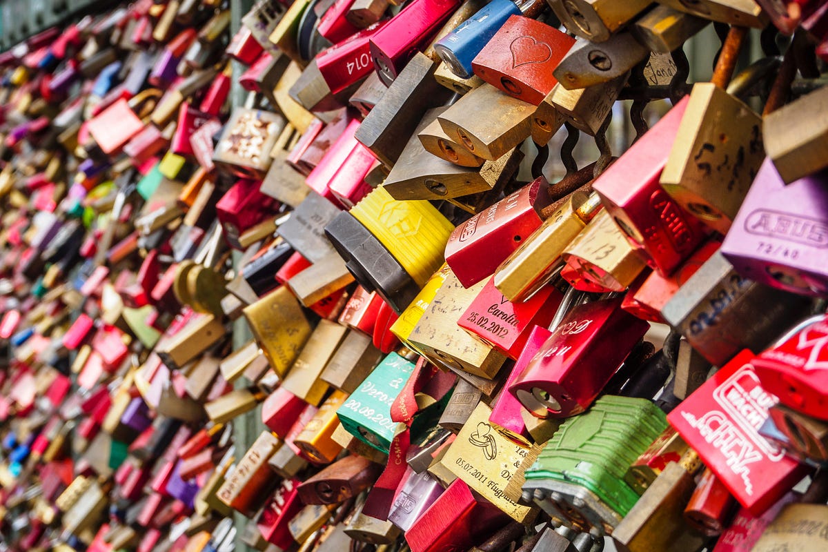 Prevent Object Properties From Being Modified With JavaScript’s Freeze Function | by Javascript ...