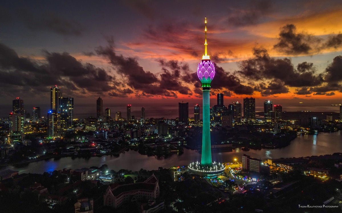𝐋𝐨𝐭𝐮𝐬 𝐓𝐨𝐰𝐞𝐫 𝐢𝐧 𝐒𝐫𝐢 𝐋𝐚𝐧𝐤𝐚 | by Zeloan Travel | Medium