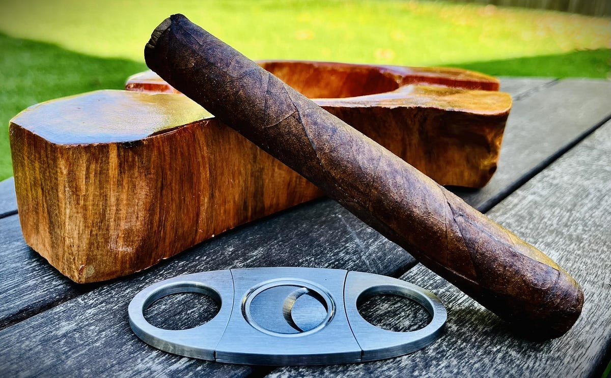 How a Cancer Survivor Enjoys a Good Cigar | by Johnny K. | Human Parts