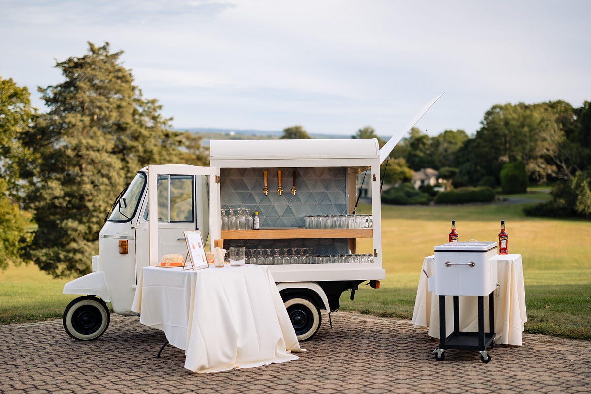 3 Undeniable Reasons to Love Mobile Bars | by Addison Caproni | Apr ...