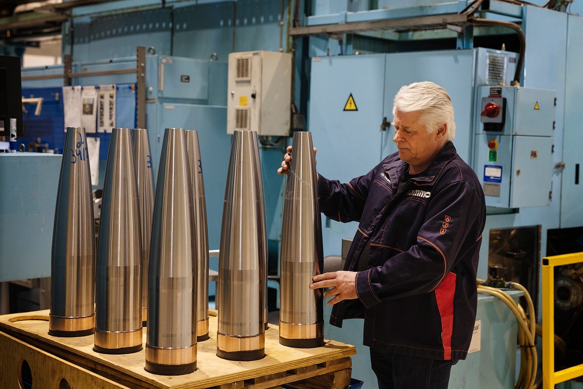 Arming Ukraine: Too Little, Too Late? | by Bogdan Maftei 💎 | The Erudite Elders | Dec, 2023 | Medium