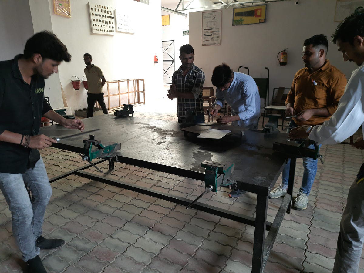 Best Faculty ITI College Moradabad - Pt Sls Iti - Medium