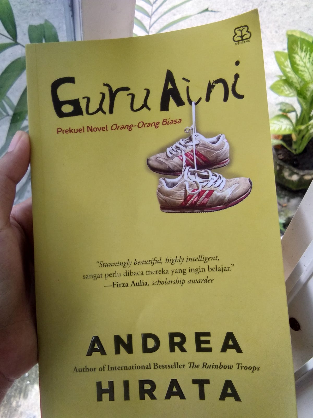 Book Review #1: Guru Aini — Andrea Hirata | by Rizka Rifdatus Safitri ...