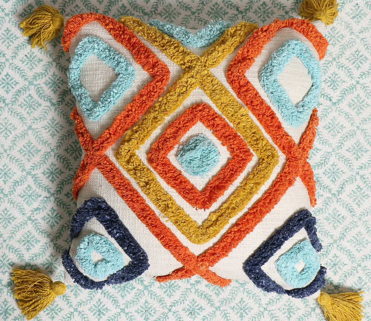 Exploring Cushion Covers: A Colorful Guide! | by Home Decor | Jul, 2024 ...