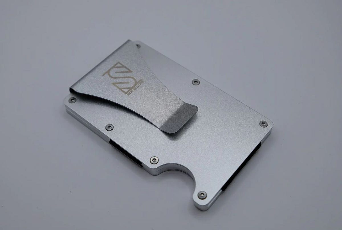 Understanding The Various Benefits Of Aluminum Card Holder | by Schnell ...