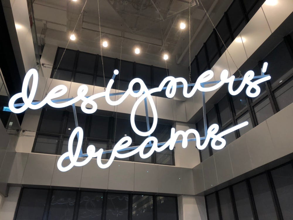 D2 Place再出發 羅正杰的活化商場王國. 政府活化工廈的政策，令不少發展商把工廈重新發展，例如重新定位成商廈，甚至是商場。… | by ...