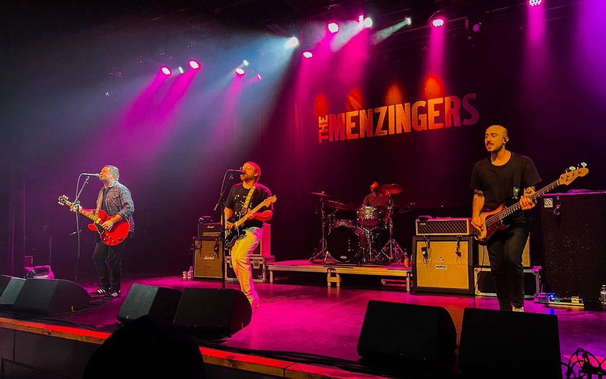 The Menzingers Merch - Sokha Mollie Gwuwg - Medium