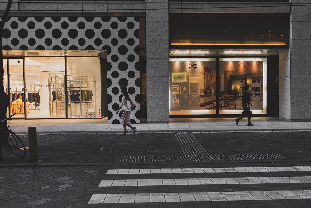 Fatal Retail Missteps: Why Big-Box Retailers Are Dying | by Carolynn ...