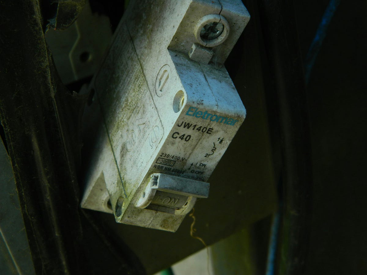 How to implement an HTTP Circuit breaker with Python | by Tinashe Muchabaiwa | Medium