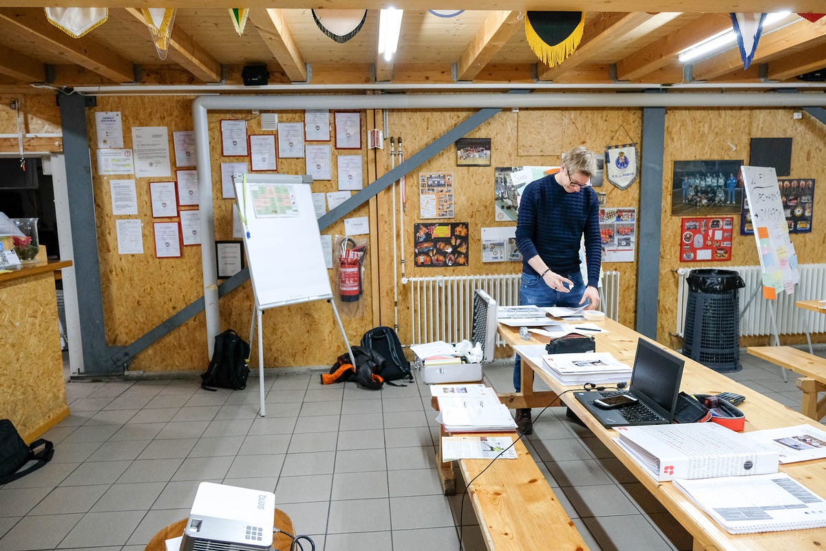 BASPO Lernbaustein-Tool für Verbände und Organisationen | by Mahler Silvan | LerNetz Blog