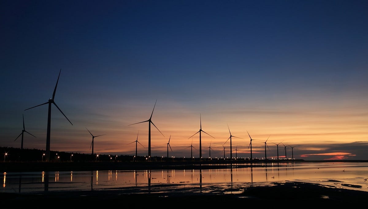 5 hechos contundentes del avance de las Energías Renovables | by Peter ...