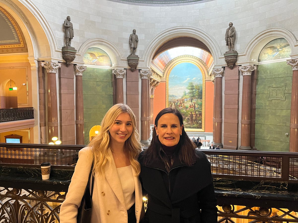 Mentee Kassander sees Illinois’ government’s inner workings thanks to ...