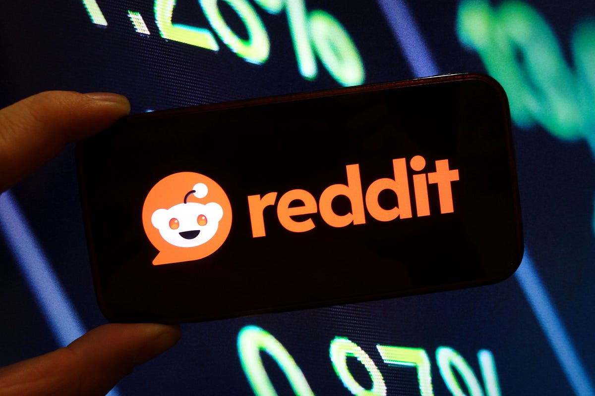 Can Reddit Teach Us To Be Better Humans? The Answer Might Surprise You ...