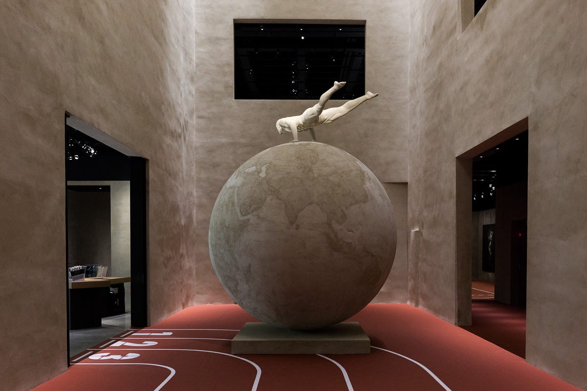 PhotoComm: Milan, Giorgio Armani’s “Emotions of the athletic body” | by ...