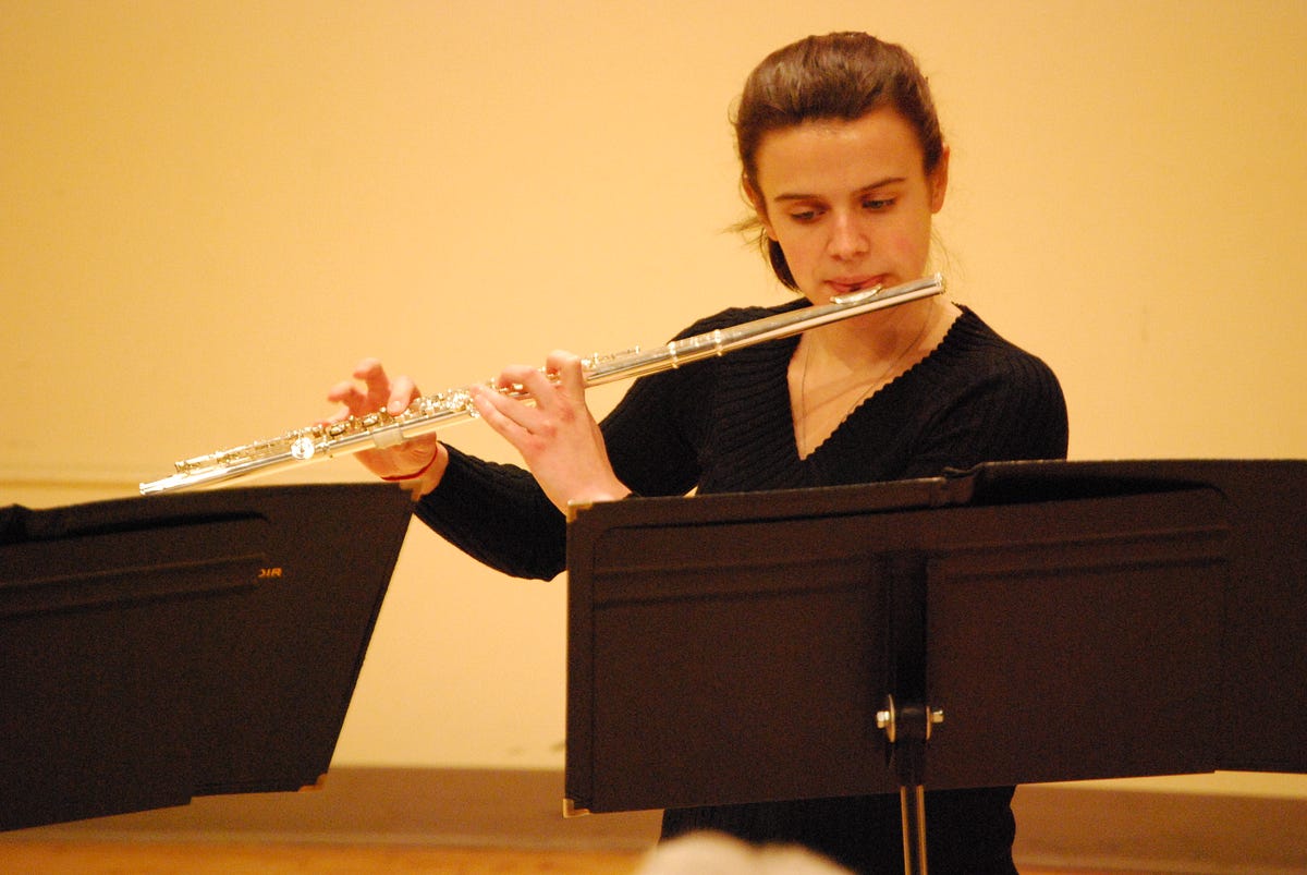 Alexander Technique for Musicians | by Cassie Maloney | Medium