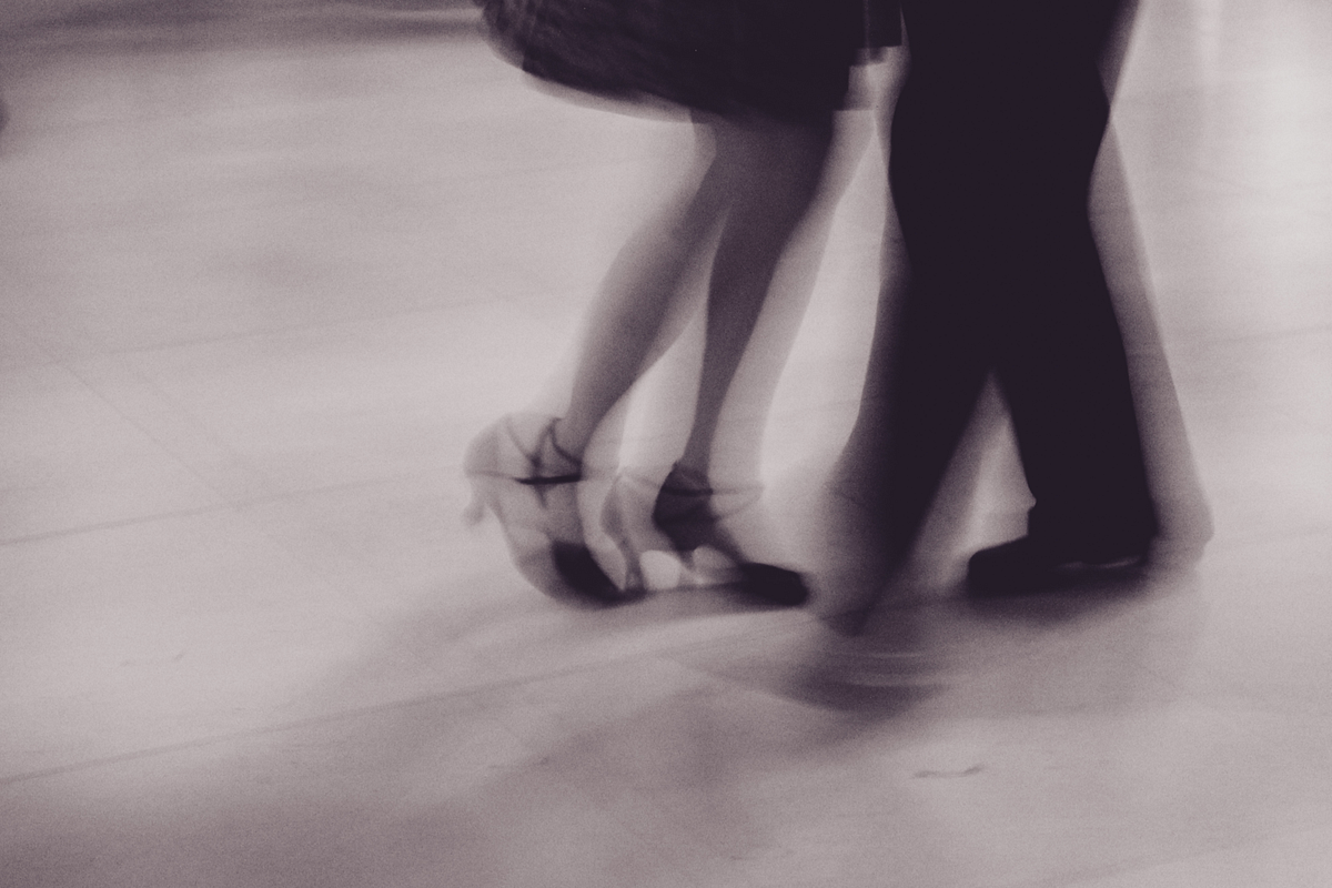BASIC 8 COUNT TO THE CROSS: FUNDAMENTAL STEP OF ARGENTINE TANGO — THE MYSTERY SOLVED | by Anita ...