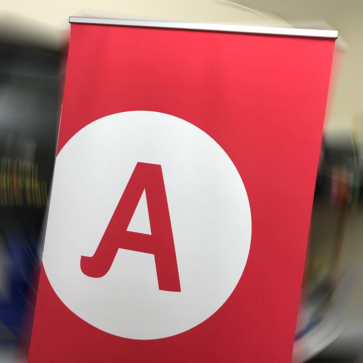 Custom Standard Roller Bannner Print - Ez Printers - Medium