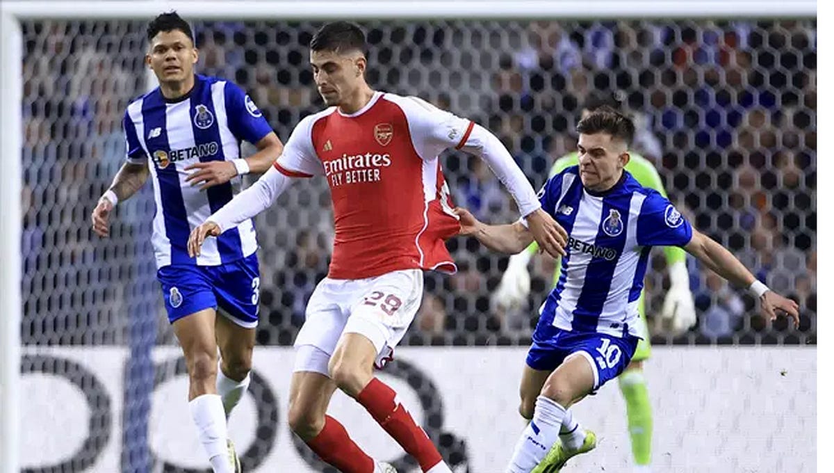 Slepetan untuk Bukayo Saka Usai Arsenal Kalah Dramatis di Markas FC ...