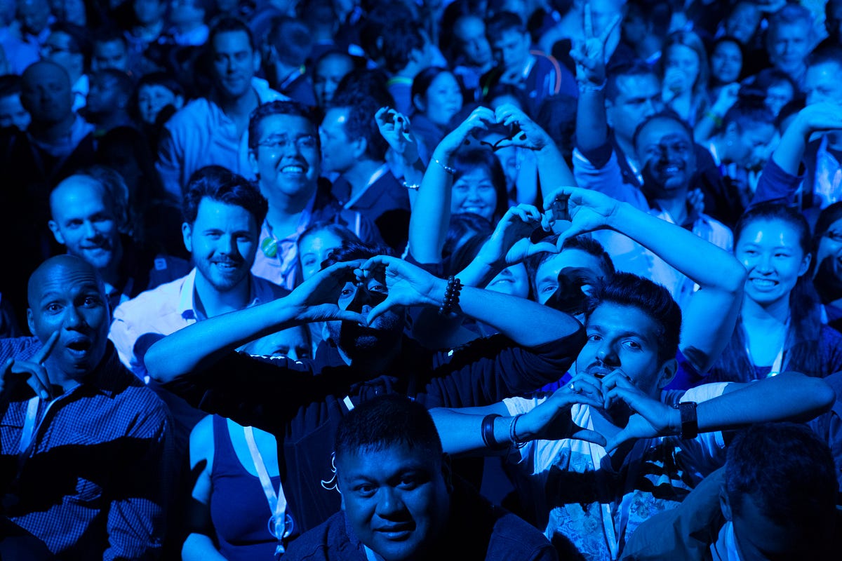 The Dreamforce ’15 Dreamfest. By Marissa Kraines | by Salesforce ...
