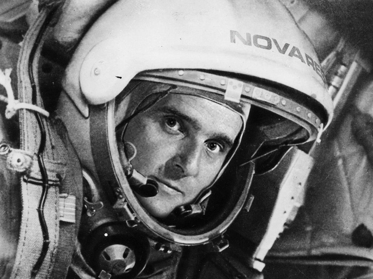 Aldo Novarese and the exploration of Design Space | by Zetafonts ...