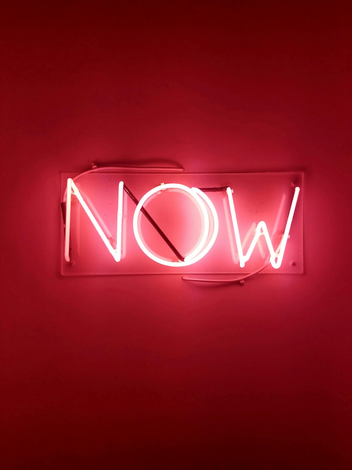 The Art of Now: How to Embrace the Present Moment | by Saba Farrukh | ILLUMINATION | Dec, 2024 ...